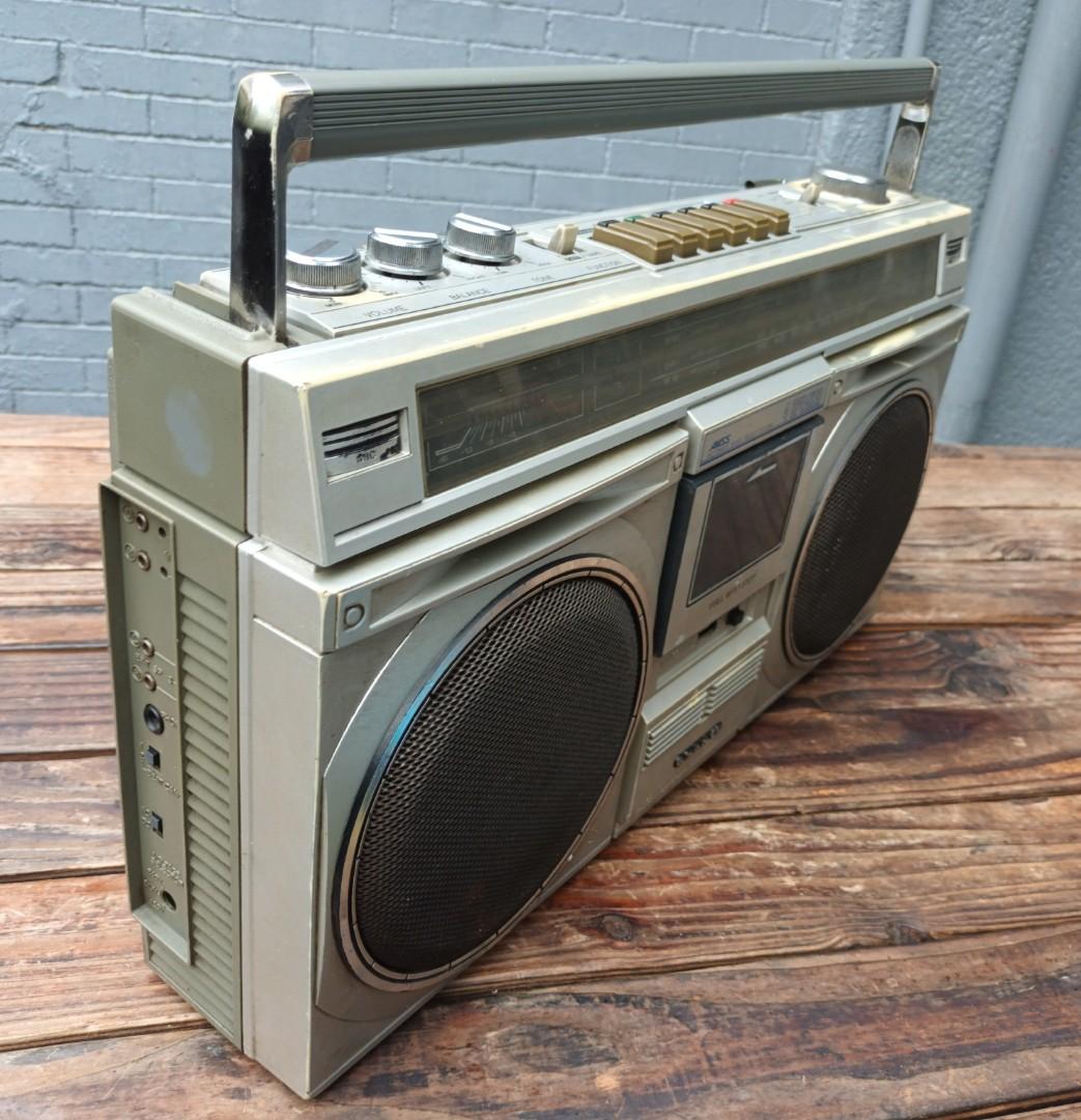 Classic Boombox, Hobbies & Toys, Memorabilia & Collectibles, Vintage ...