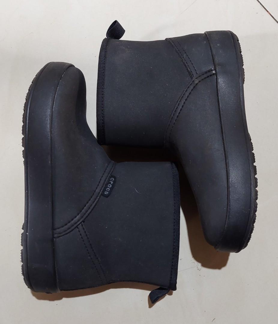 Crocs boots, Women's Fashion, Footwear, Boots on Carousell