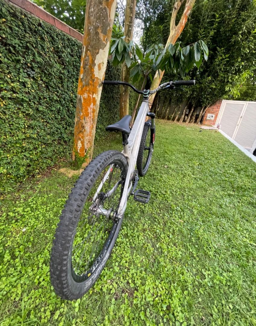 Custom Commencal DJ, Sports Equipment, Bicycles & Parts, Bicycles on ...