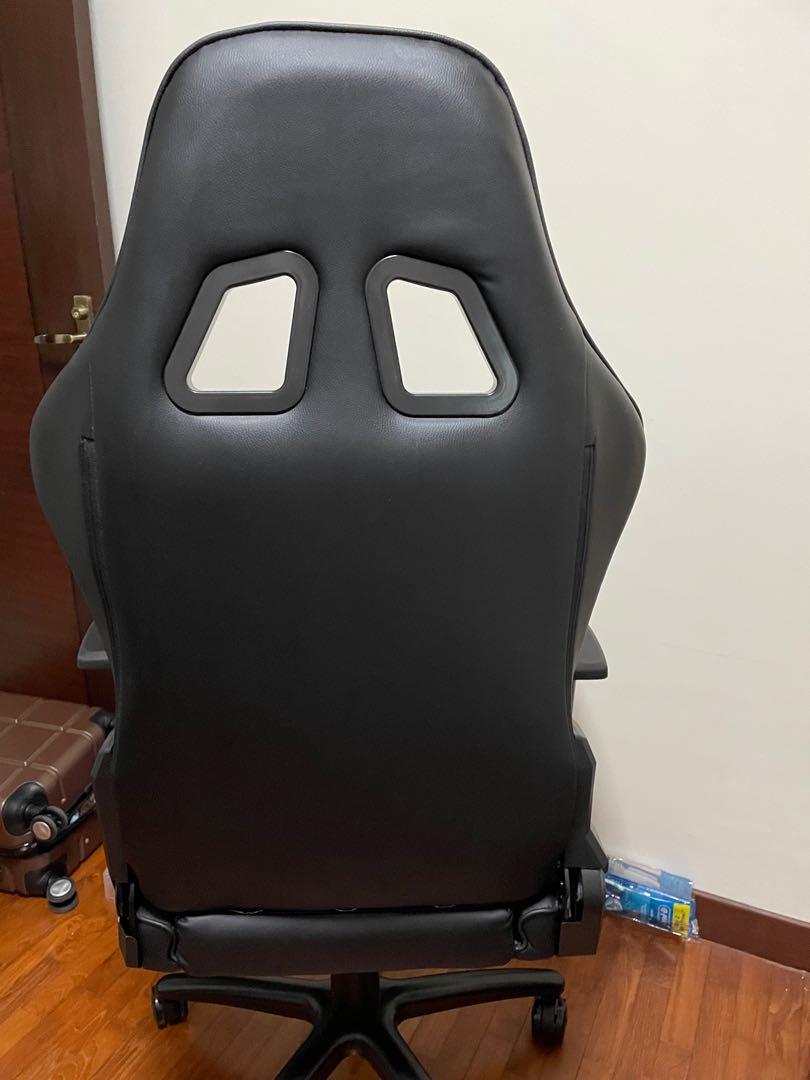 Delta Gaming Chair, Furniture & Home Living, Furniture, Chairs on Carousell
