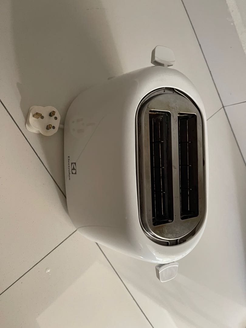 Electrolux toaster bread toaster, TV & Home Appliances, Kitchen ...