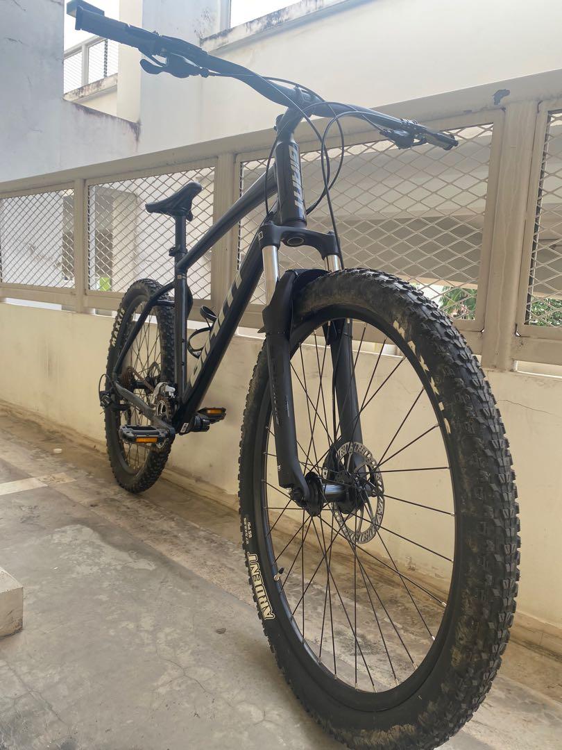 giant talon 4, Sports Equipment, Bicycles & Parts, Bicycles on Carousell