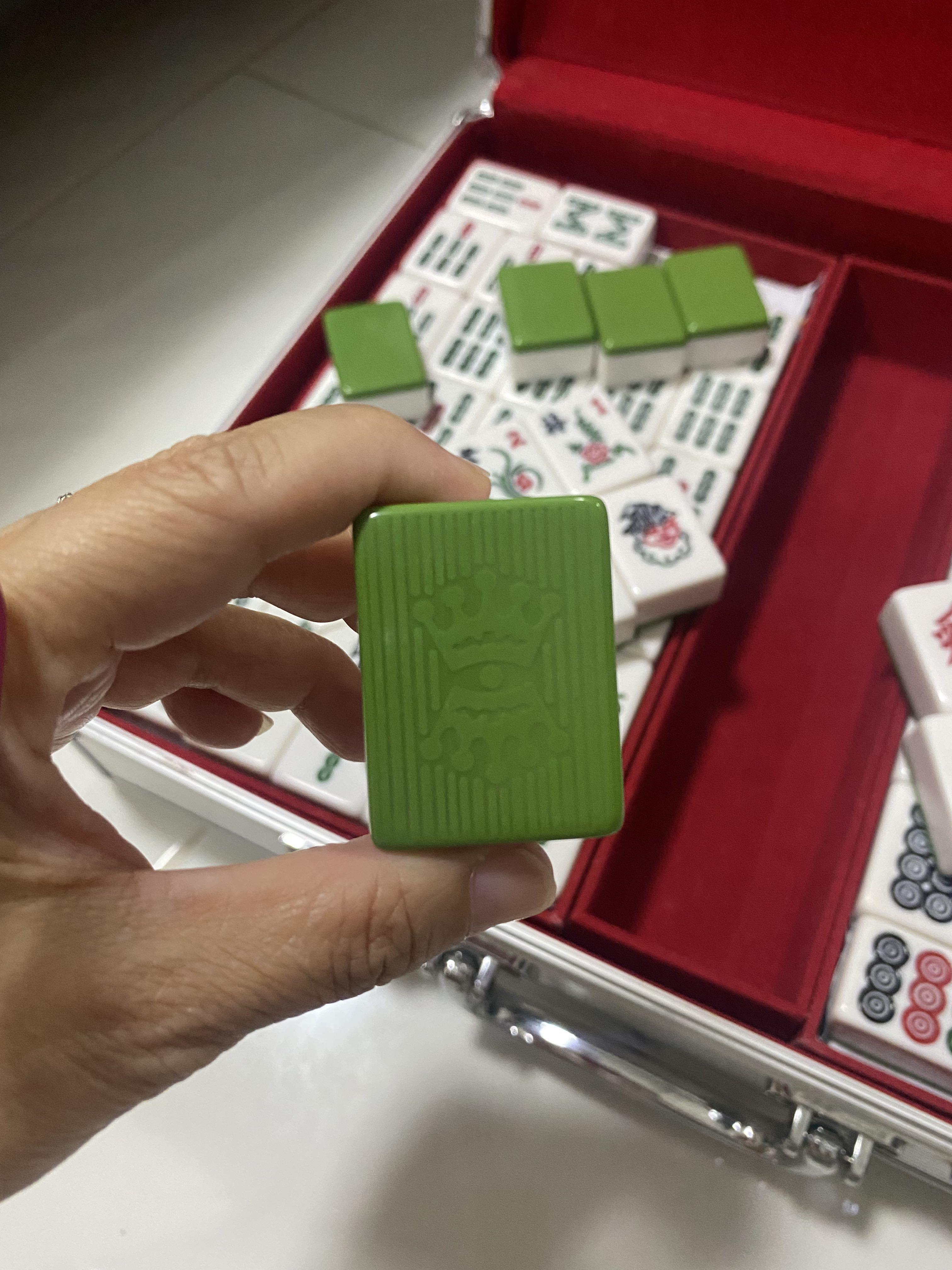 Mahjong (LARGE TILE) with aluminum casing, Hobbies & Toys, Toys & Games ...