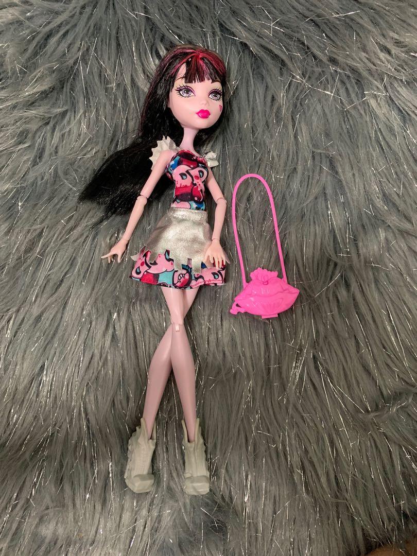 Monster High Draculaura Boo York Doll, Hobbies & Toys, Toys & Games on ...