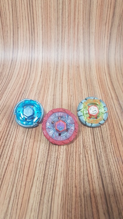 Original beyblade metal fight prize bey fusion hades set, Hobbies ...