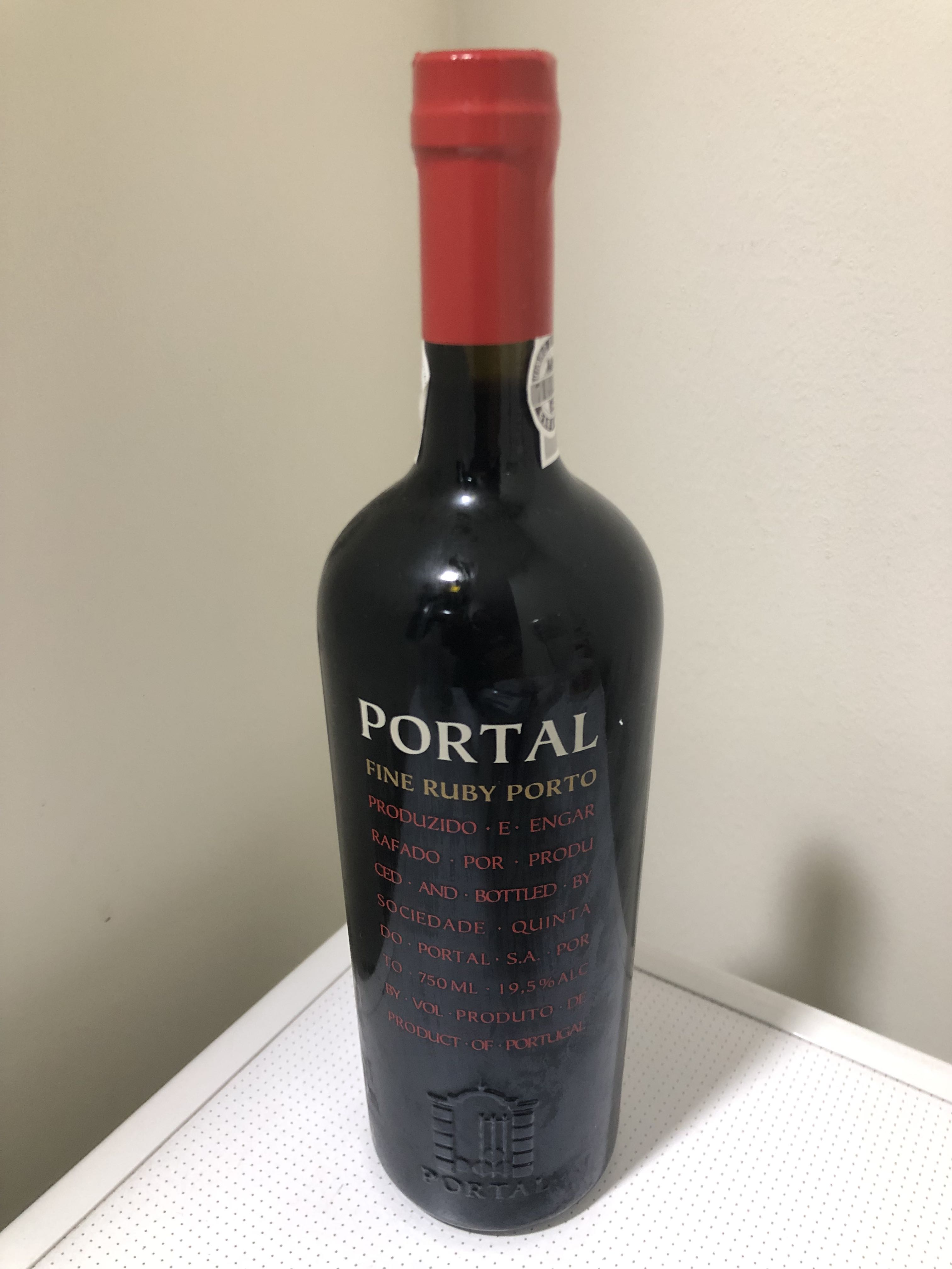 Portal fine ruby port, Food & Drinks, Alcoholic Beverages on Carousell