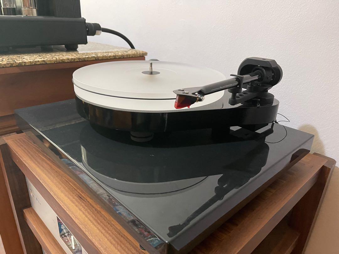 Pro-Ject RPM 5 Carbon, Audio, Other Audio Equipment on Carousell