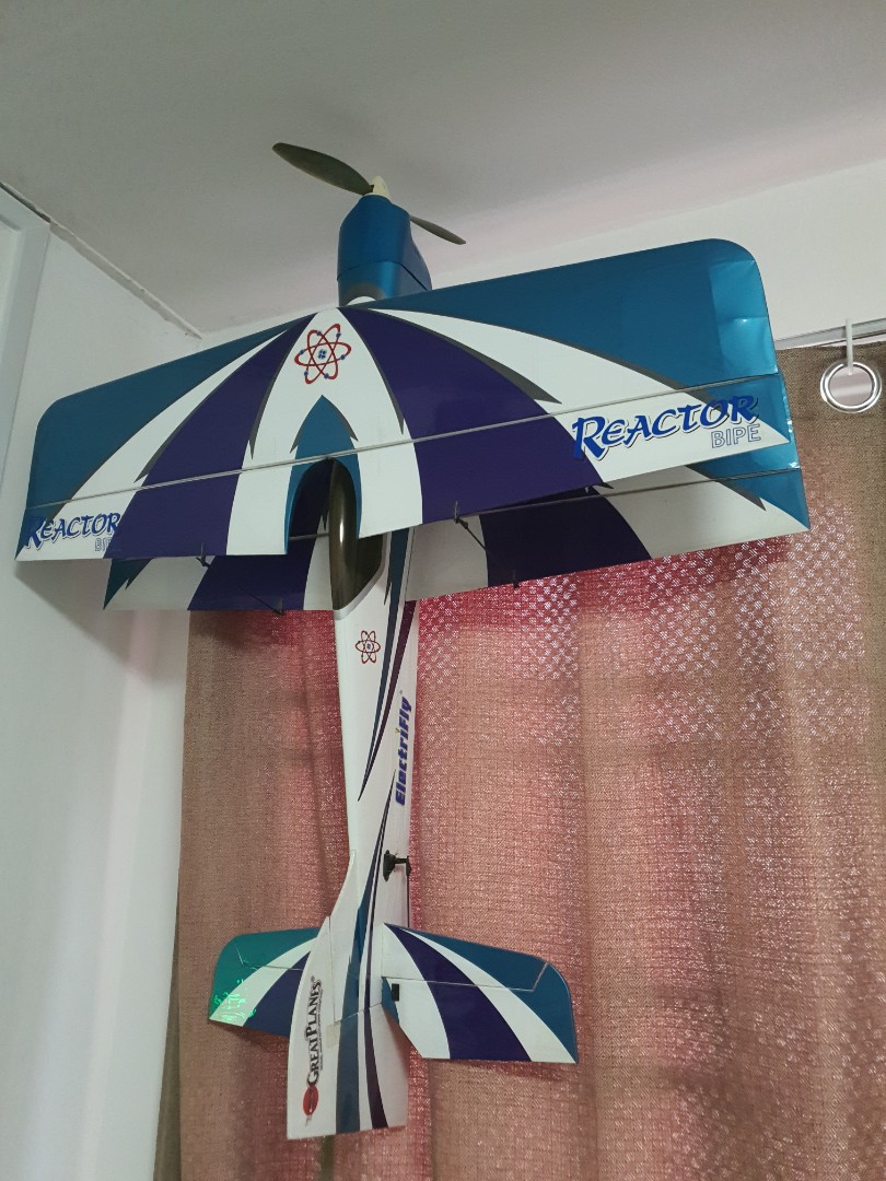 Rc plane great planes reactor bipe pnp, Hobbies & Toys, Toys & Games on ...