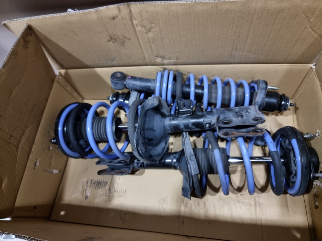 Triple S lowering Spring for Lancer Ex, Car Accessories, Accessories on ...