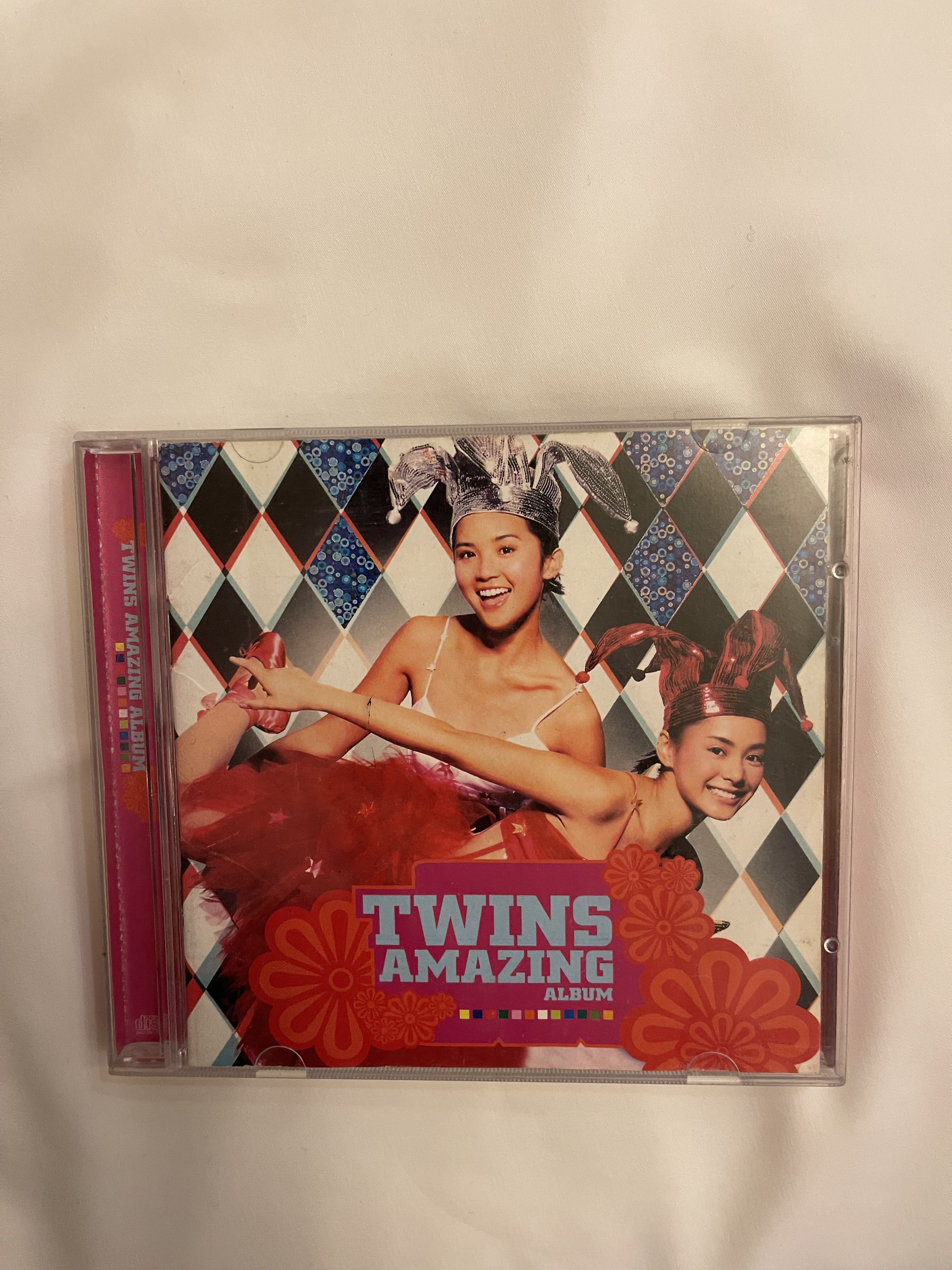 Twins CD 我們的紀念冊 box only 只有盒, 興趣及遊戲, 收藏品及紀念品, 明星周邊 - Carousell