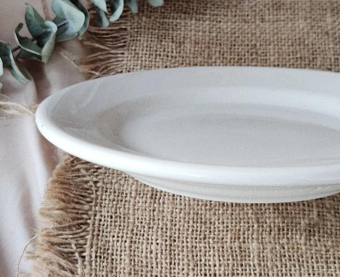 Vintage world ultima china cake plates, Hobbies & Toys, Memorabilia ...