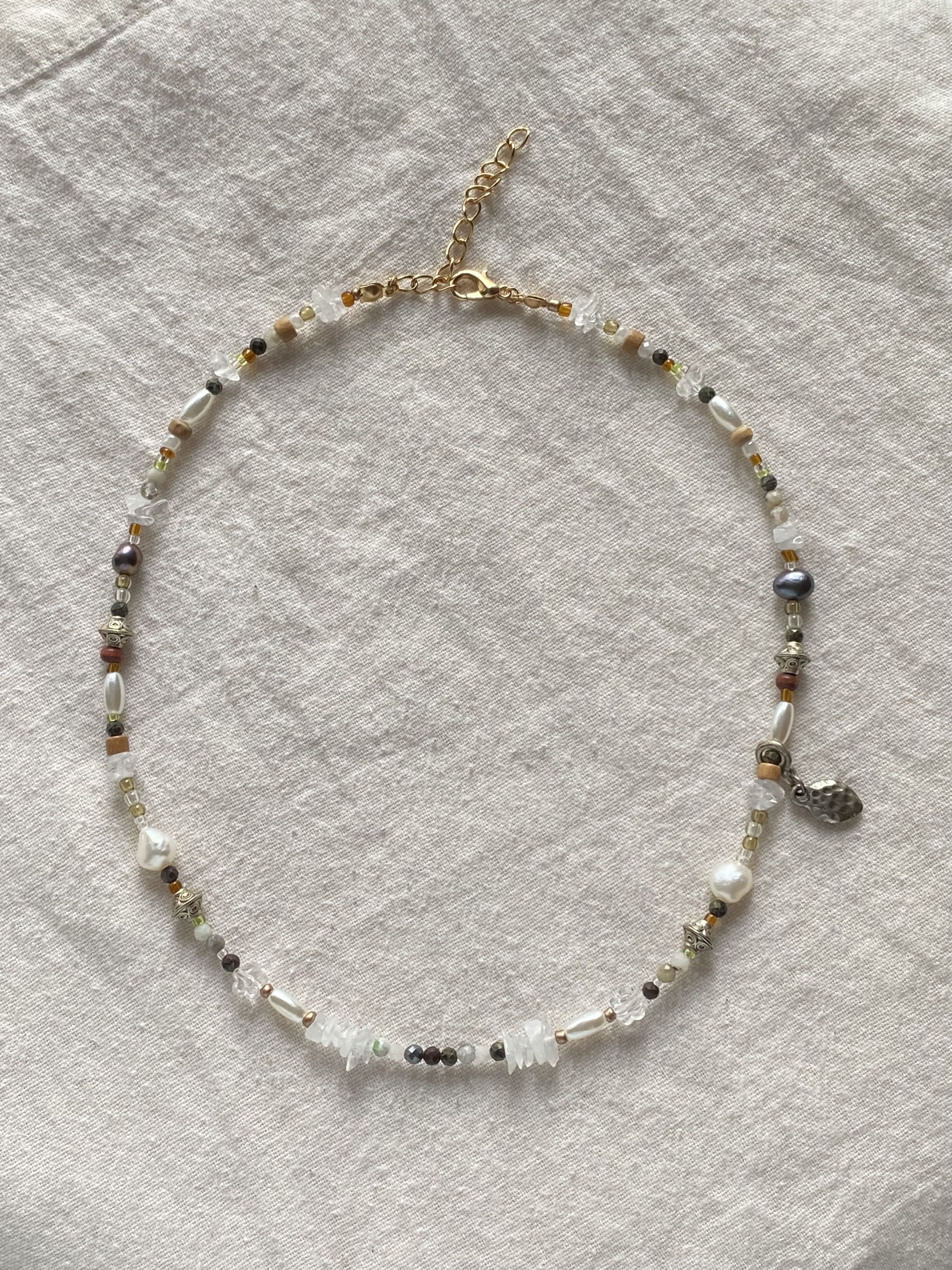 y2k cottage core indie beaded necklace, Women's Fashion, Jewelry ...