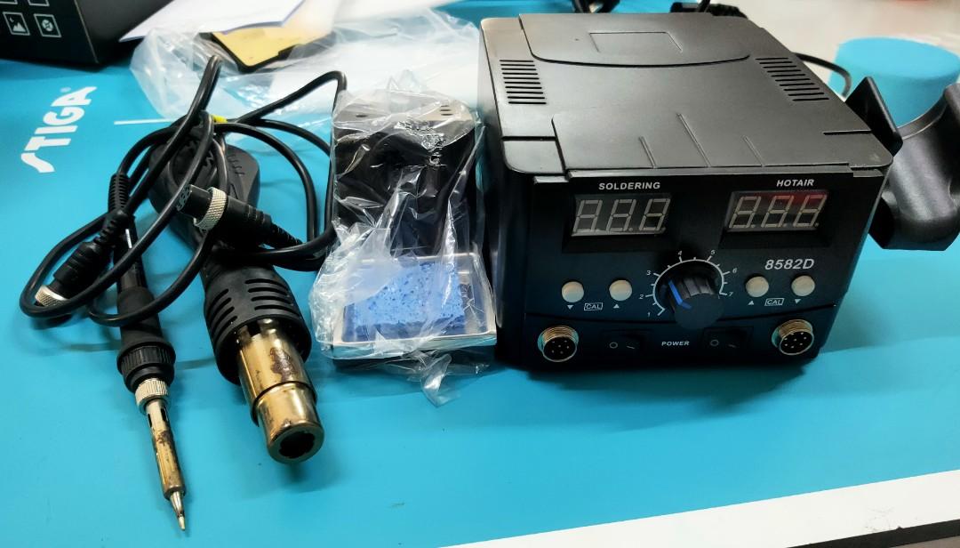 8582D Desoldering Station Hot Air Gun and Electric Soldering Iron 2-in ...