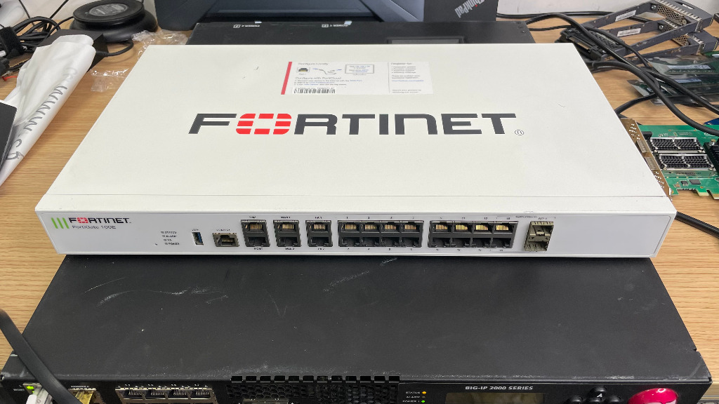(特價一台)(二手) Fortinet FG-100E FortiGate-100E Network Security Appliance ...