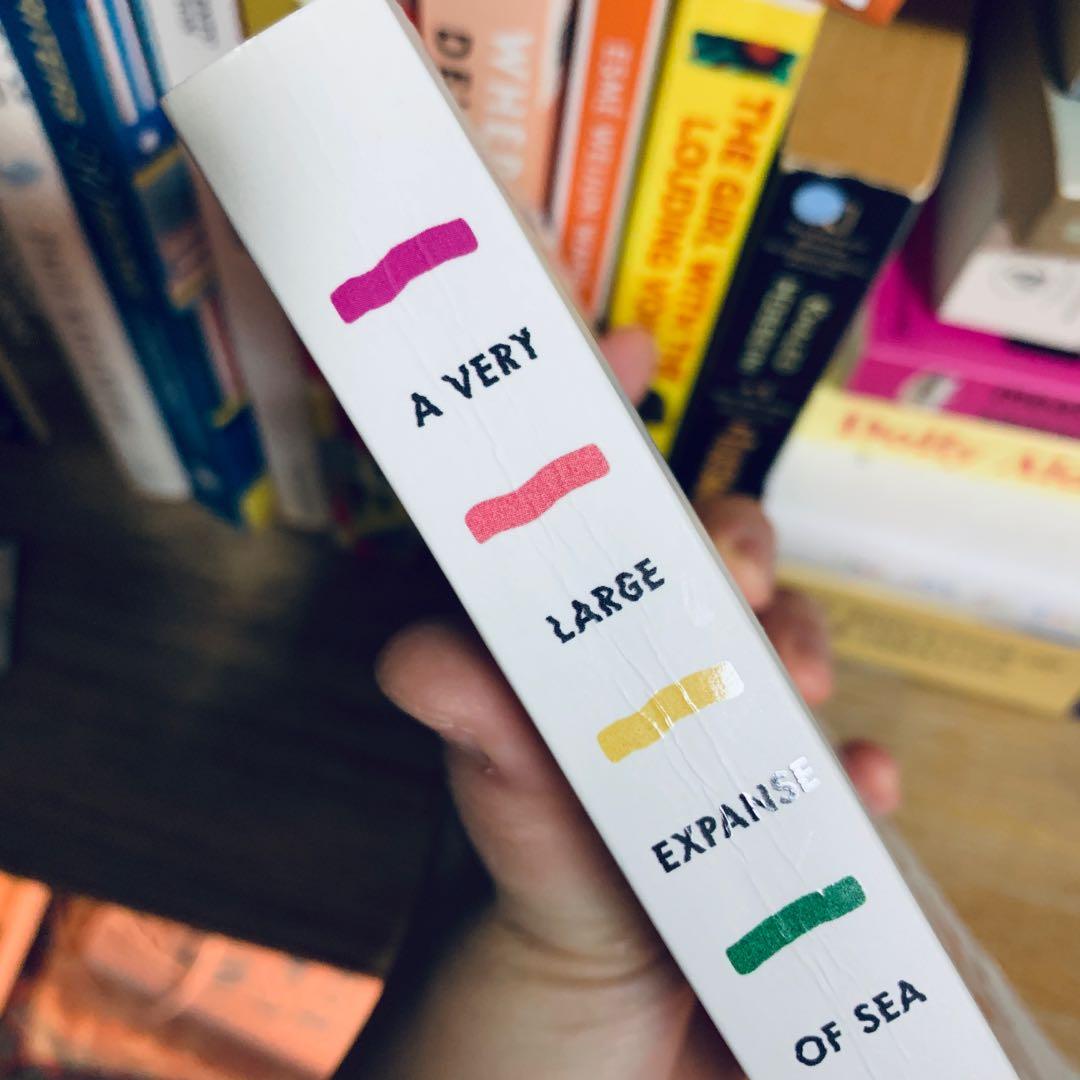 A Very Large Expanse of Sea by Tahereh Mafi, Hobbies & Toys, Books & Magazines, Fiction & Non ...