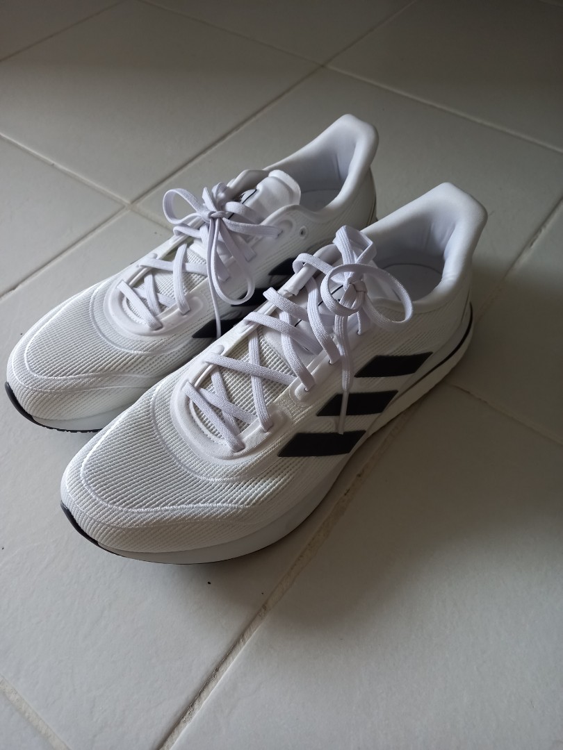 Adidas Supernova Mens Running Shoes (UK8, US9), Men's Fashion, Footwear, Sneakers on Carousell