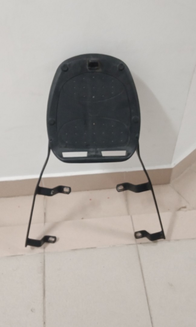 ADV 150 Box with rack, Motorcycles, Motorcycle Accessories on Carousell