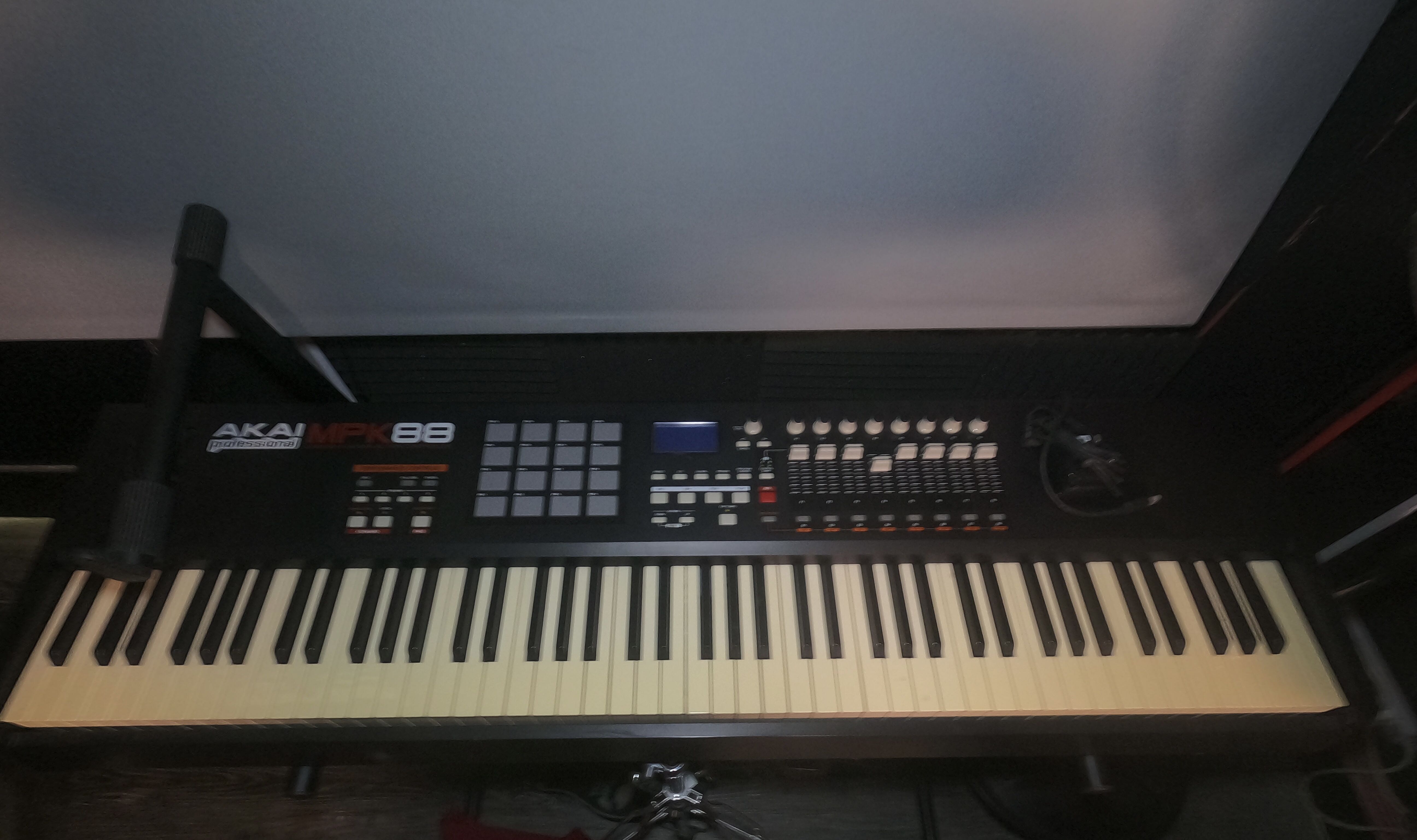 Akai Mpk Professional 88 keys Weighted Keys ($400), Hobbies & Toys ...