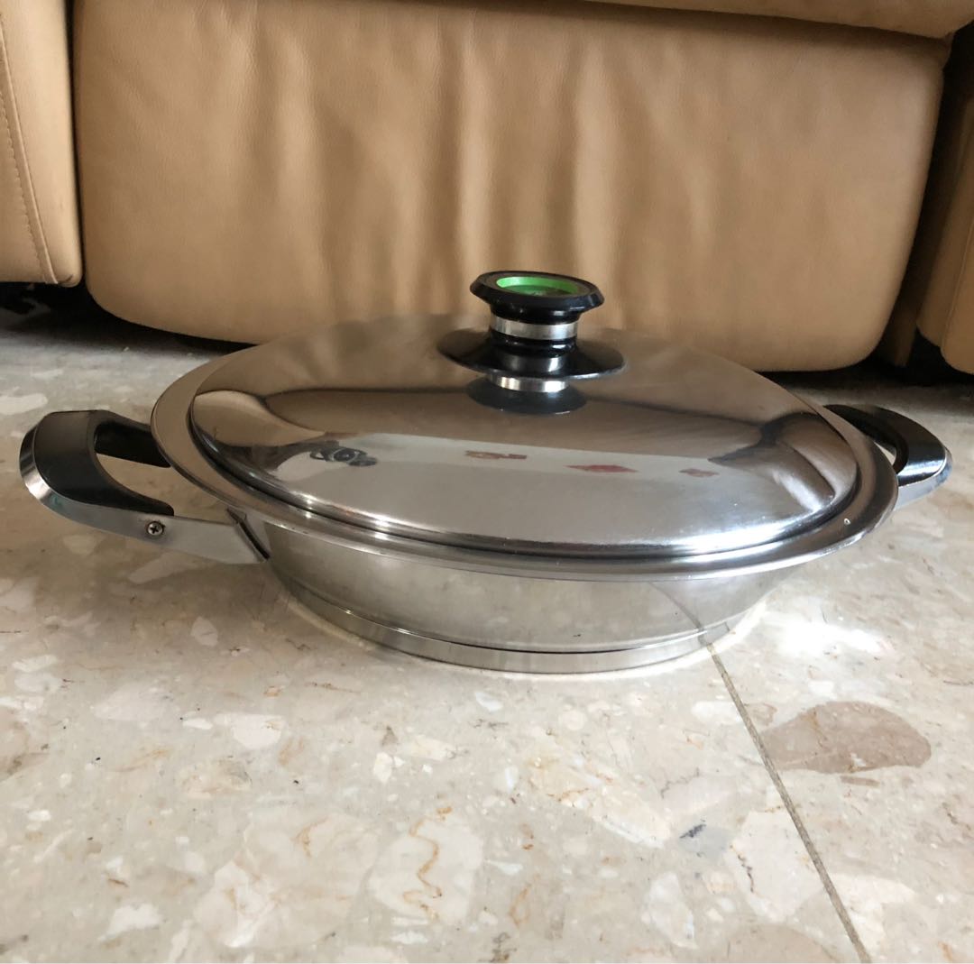 AMC Pan, Furniture & Home Living, Kitchenware & Tableware, Cookware ...