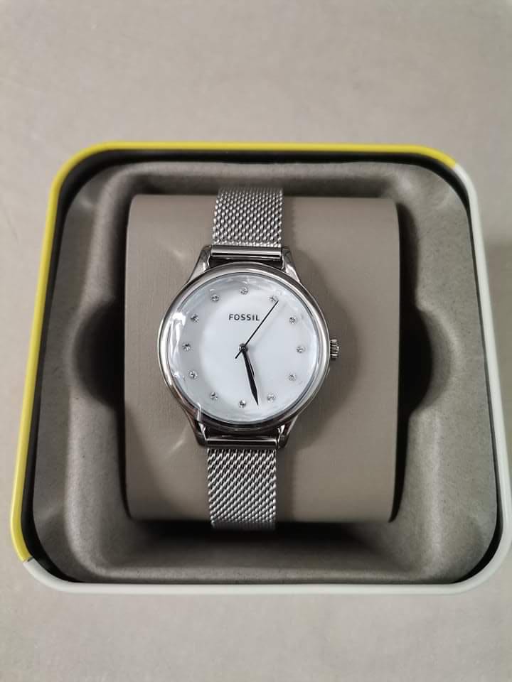 Authentic fossil watch, Women's Fashion, Watches & Accessories, Watches ...