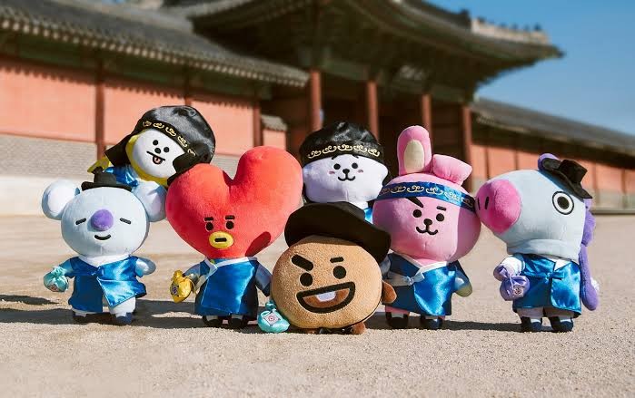 BT21 HANBOK EDITION ORIGINAL SET, Hobbies & Toys, Memorabilia ...