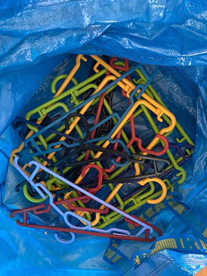 Free Hangers, Furniture & Home Living, Home Improvement & Organisation ...