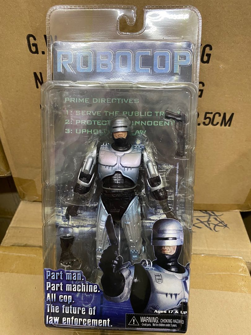 Neca Robocop first edition , 興趣及遊戲, 玩具 & 遊戲類 - Carousell