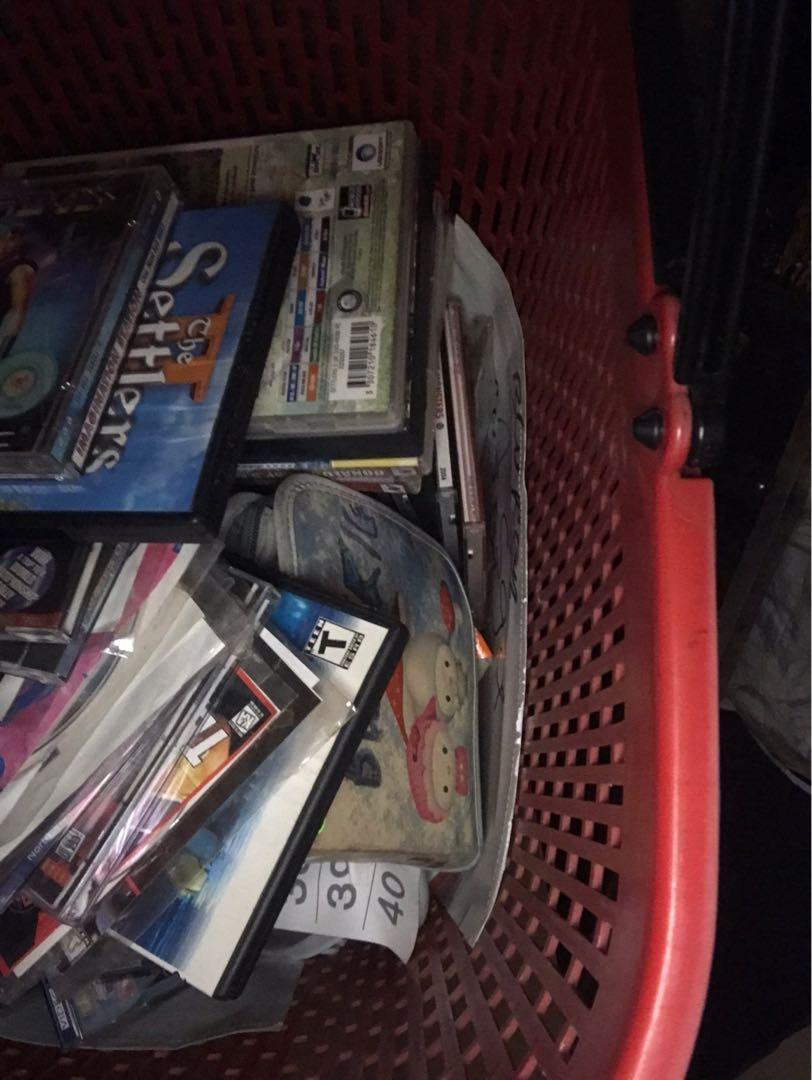 Pc dvd Ps1 ps2 vcd 100 discs for 10sgd, Video Gaming, Video Games ...