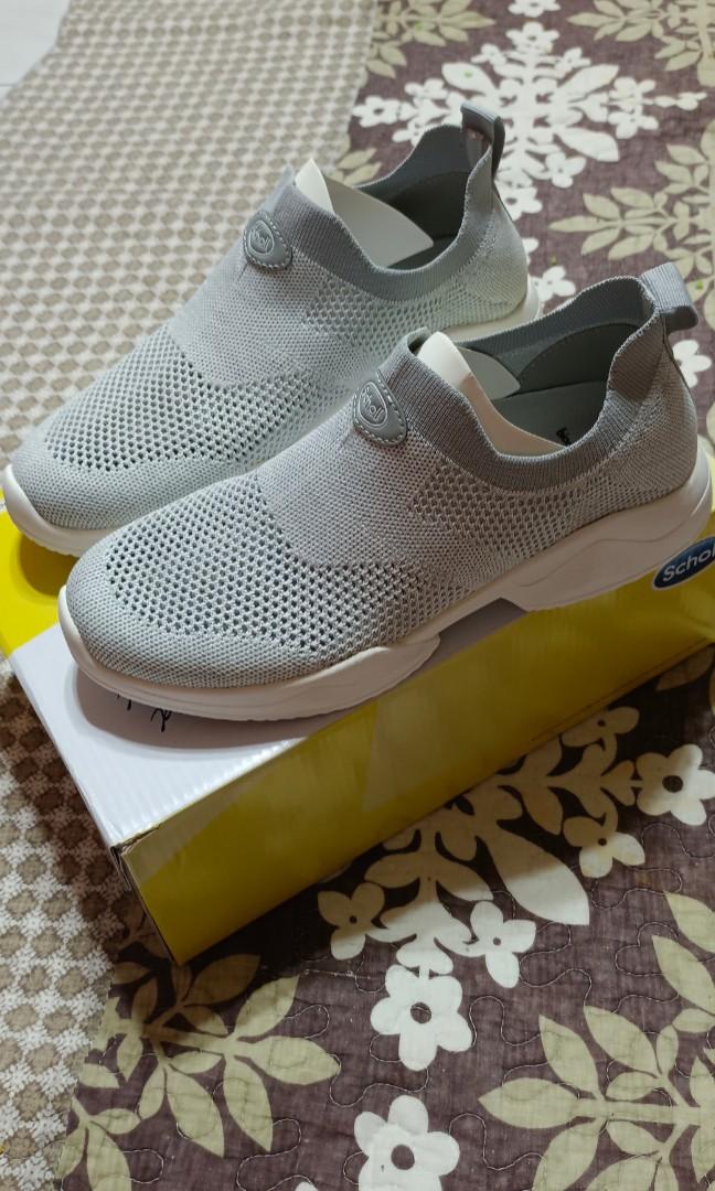 Scholl freedom ice, Women's Fashion, Footwear, Flats on Carousell