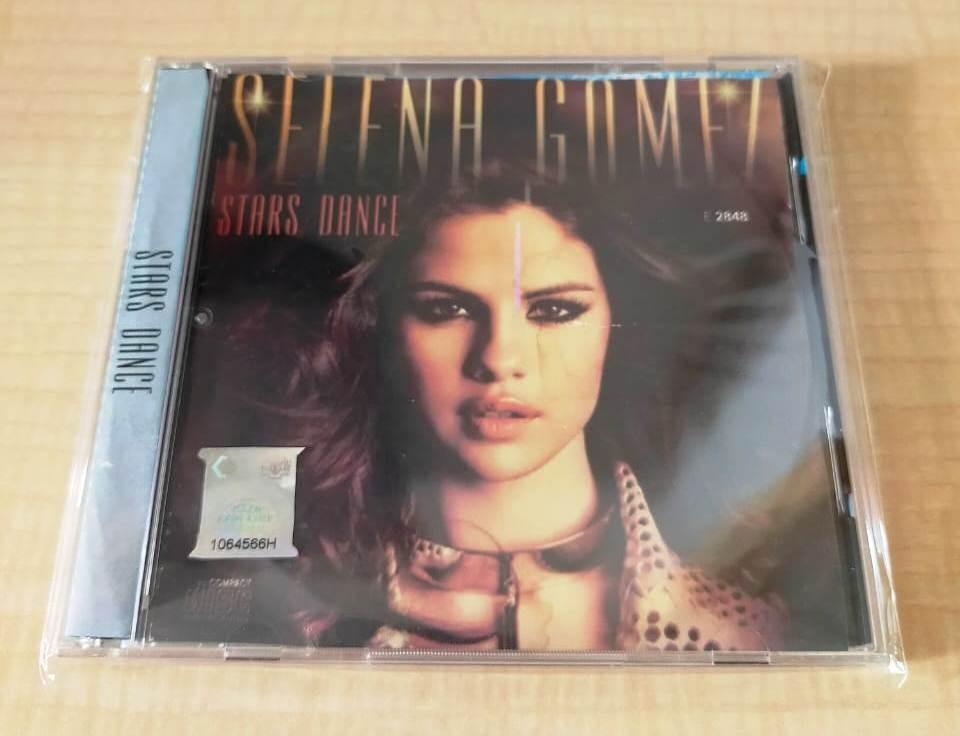 Selena Gomez Photoshoot 2022 Stars Dance