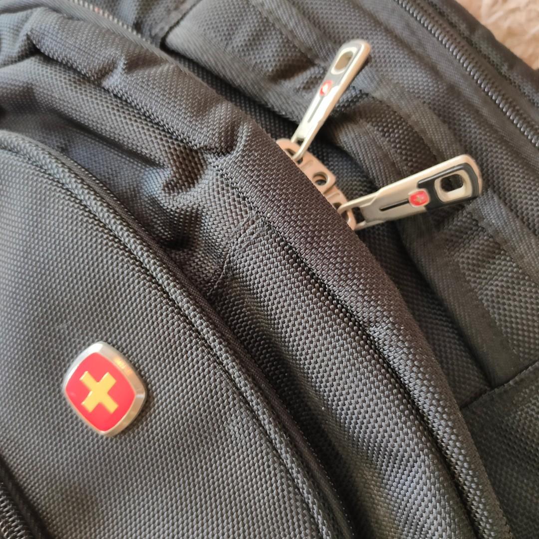 SWISS GEAR w/ Airflow Tech | Padded Laptop Backpack, Men's Fashion ...