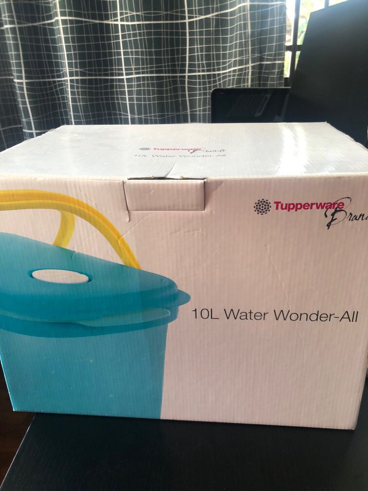 Tupperware 10L water dispenser, TV & Home Appliances, Other Home ...