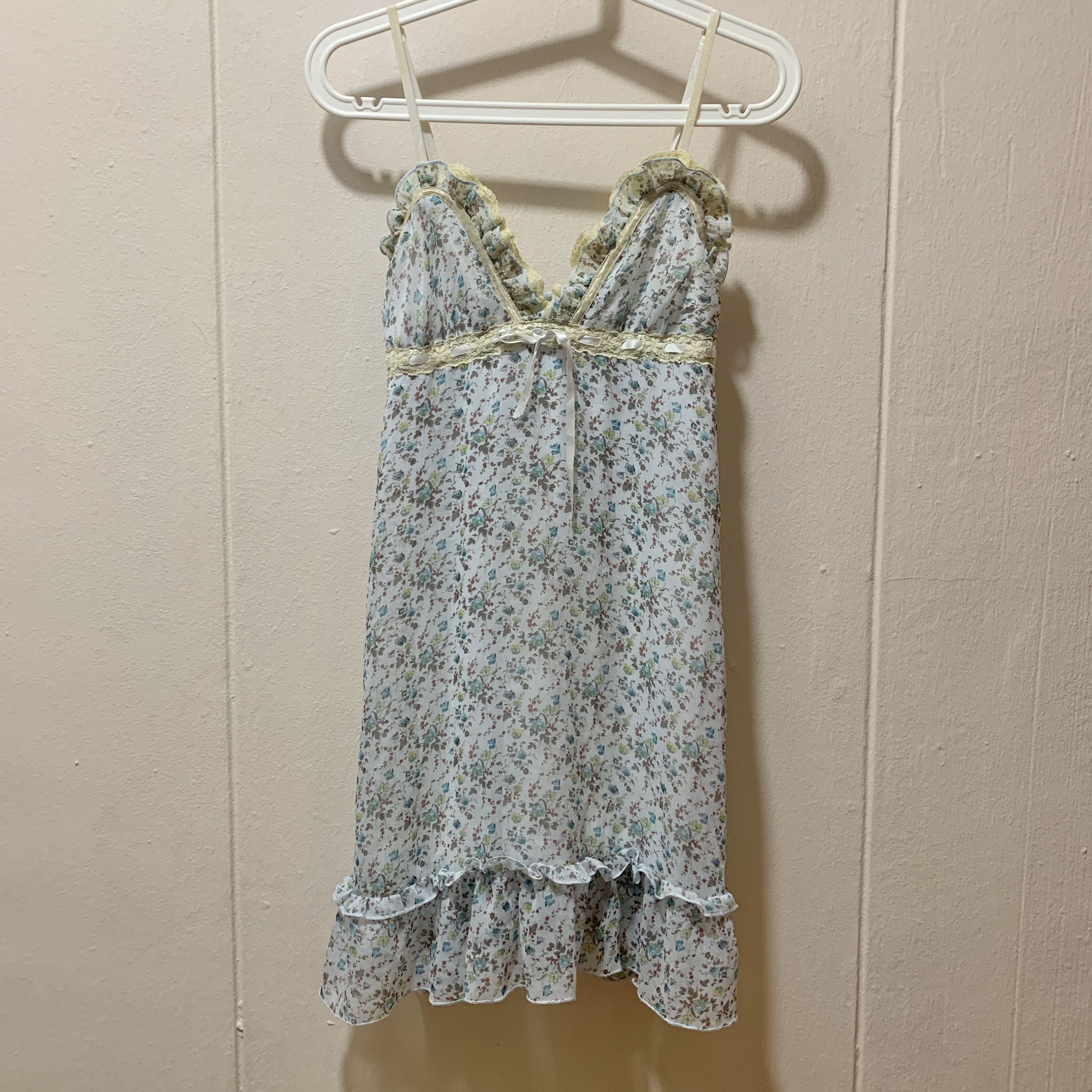 Vintage Japanese Cottagecore dress in Floral pastel blue, Women's ...