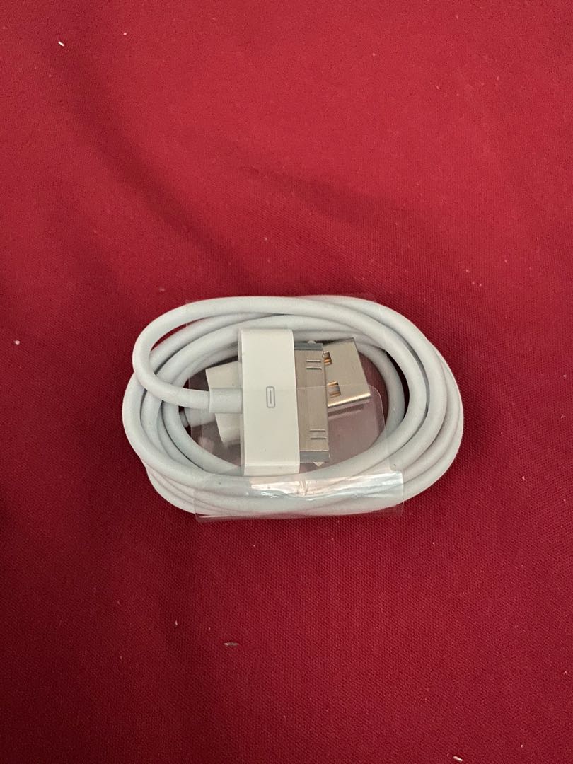 Apple Iphone Cable brand new for older versions, Mobile Phones ...