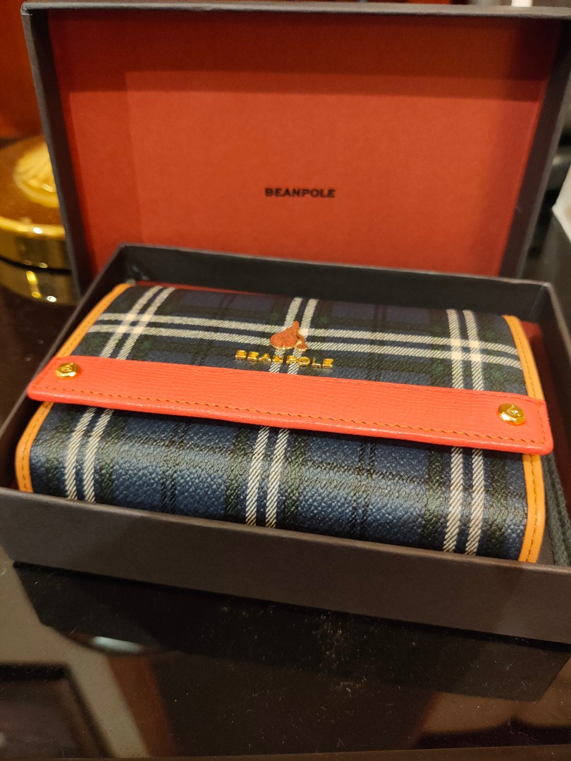 Beanpole Wallet, Women's Fashion, Bags & Wallets, Wallets & Card ...