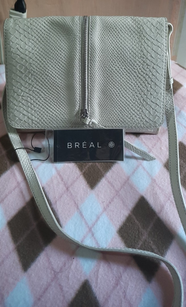 Breal sling bag, Women's Fashion, Bags & Wallets, Cross-body Bags on ...