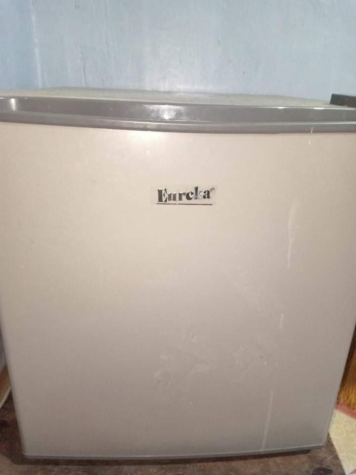 Eureka personal ref, TV & Home Appliances, Kitchen Appliances ...