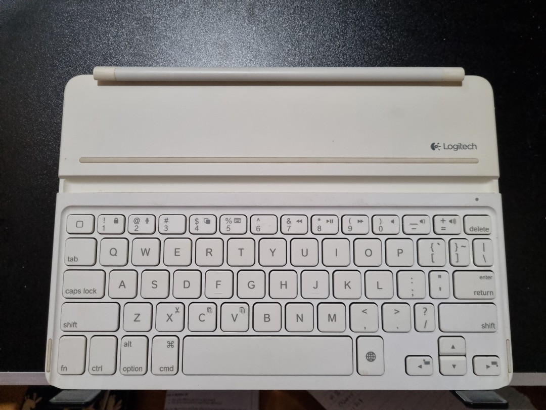 Logitech Bluetooth wireless keyboard for tablets, Audio, Portable Audio ...