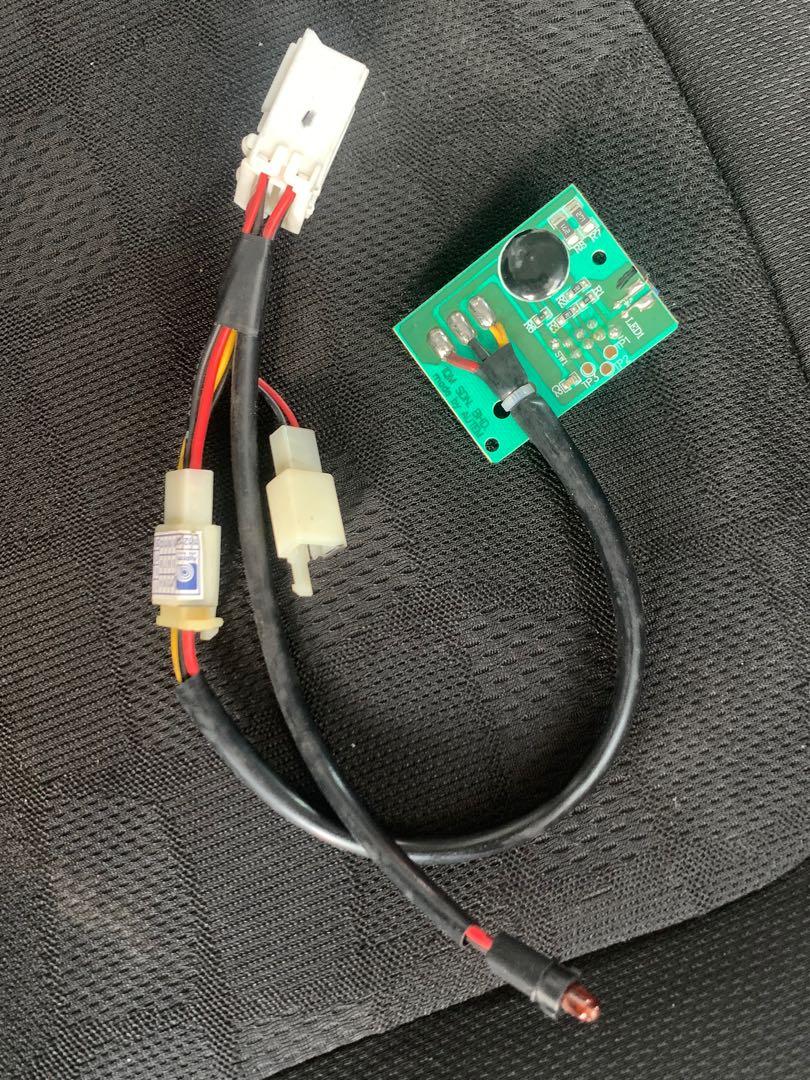 Proton Exora CFE SAT Switch, Auto Accessories on Carousell