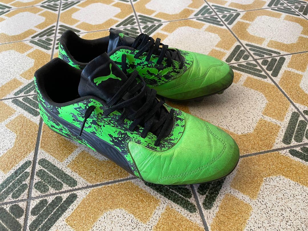 Puma football cleats, Sports Equipment, Sports & Games, Racket & Ball ...
