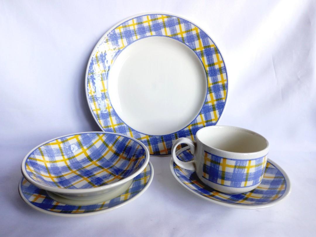 ROYAL WESSEX by Churchill dinnerware set for 4, made in England ...