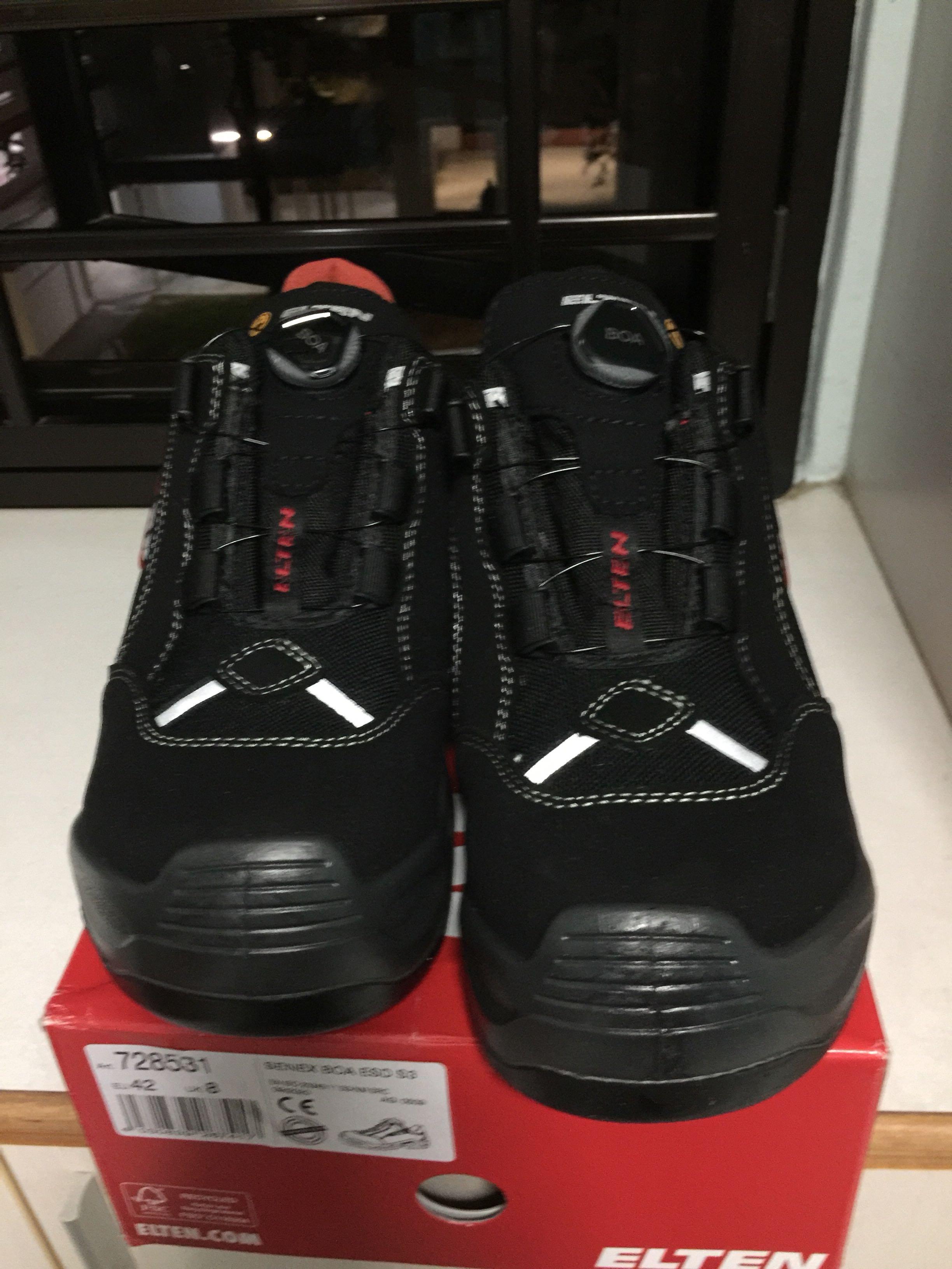 Safety shoes ELTEN (ESD), Men's Fashion, Footwear, Boots on Carousell