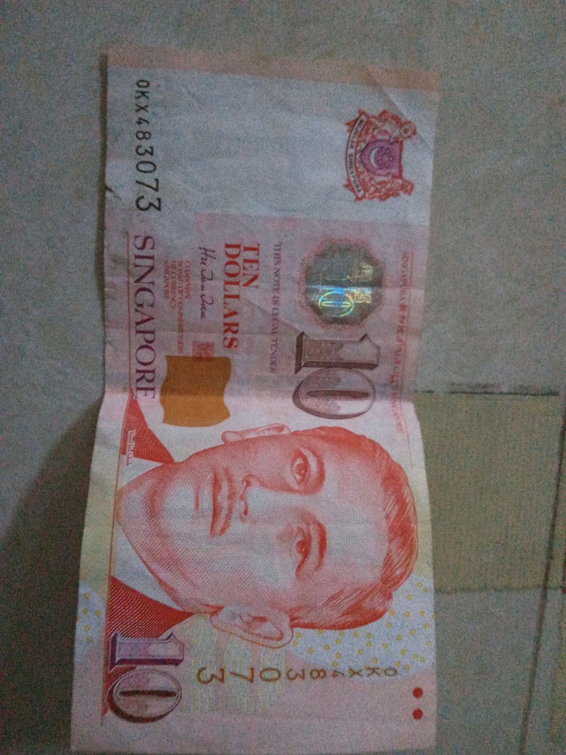 Very old and rare 10$ note different from your normal 10 note, Hobbies ...