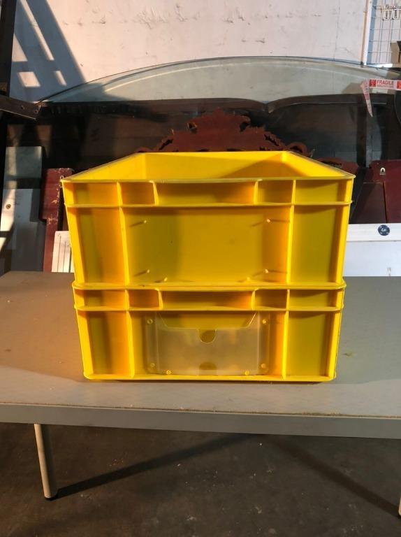 Wide Yellow Plastic Tray / Bekas Plastik Kuning Lebar, Furniture & Home ...