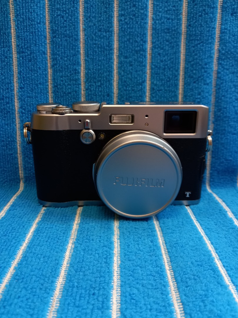 X100 T fujifilm, Photography, Cameras on Carousell