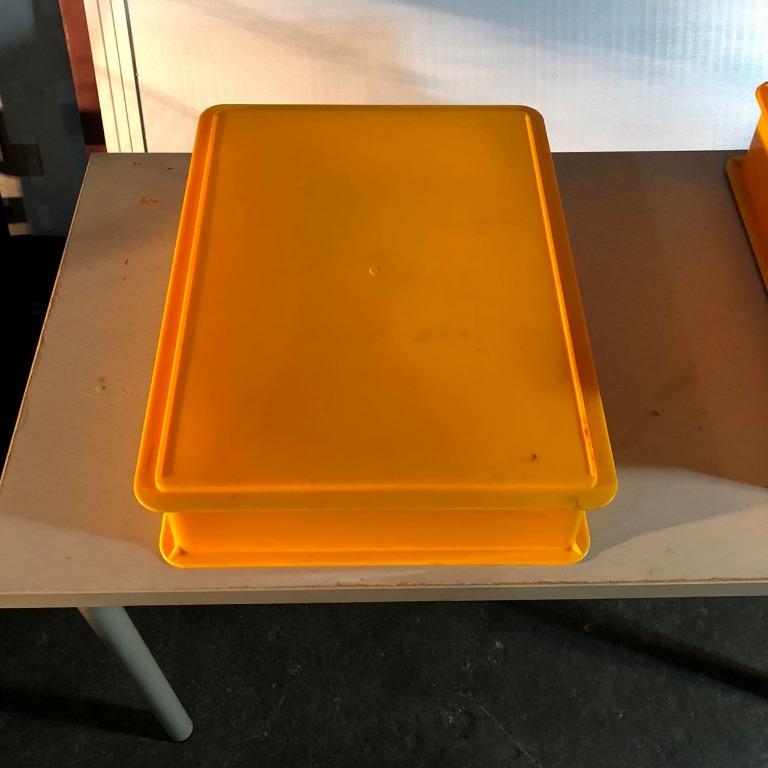 Yellow Plastic Food Tray / Bekas Tray Makanan Kuning, Furniture & Home ...