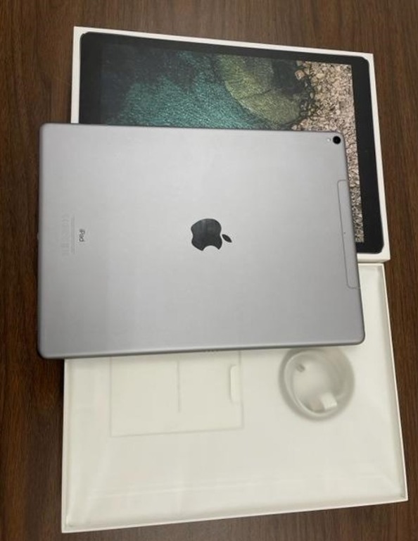Apple iPad 12.9 Pro Gen 2 Wi-FI & Cellular, Mobile Phones & Gadgets ...