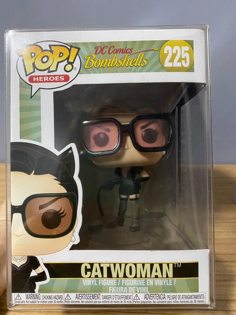 Bombshell: Catwoman, Hobbies & Toys, Toys & Games on Carousell