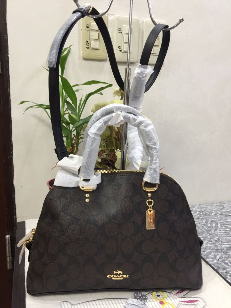 Coach katy, Women's Fashion, Bags & Wallets, Cross-body Bags on Carousell