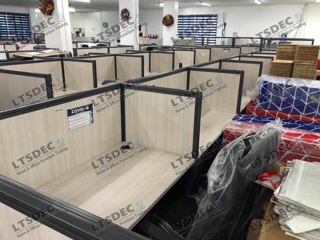 FULL FABRIC TYPE WORKSTATION TABLE OFFICE PARTITIONS, Furniture & Home ...